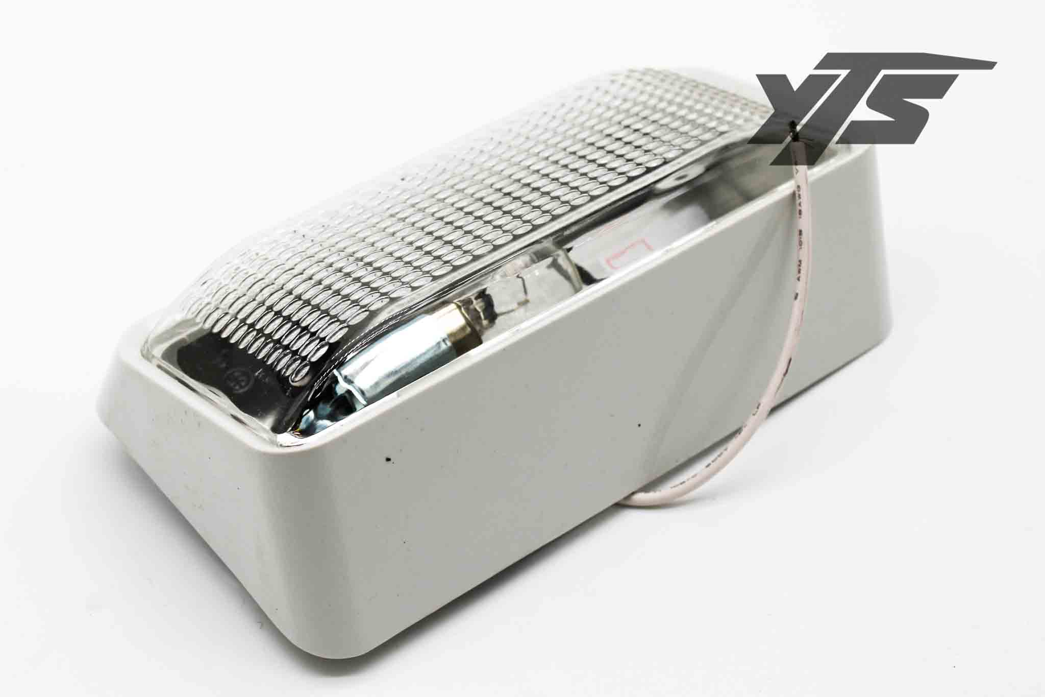 136284 — Capacity Dome Rect Clear Light