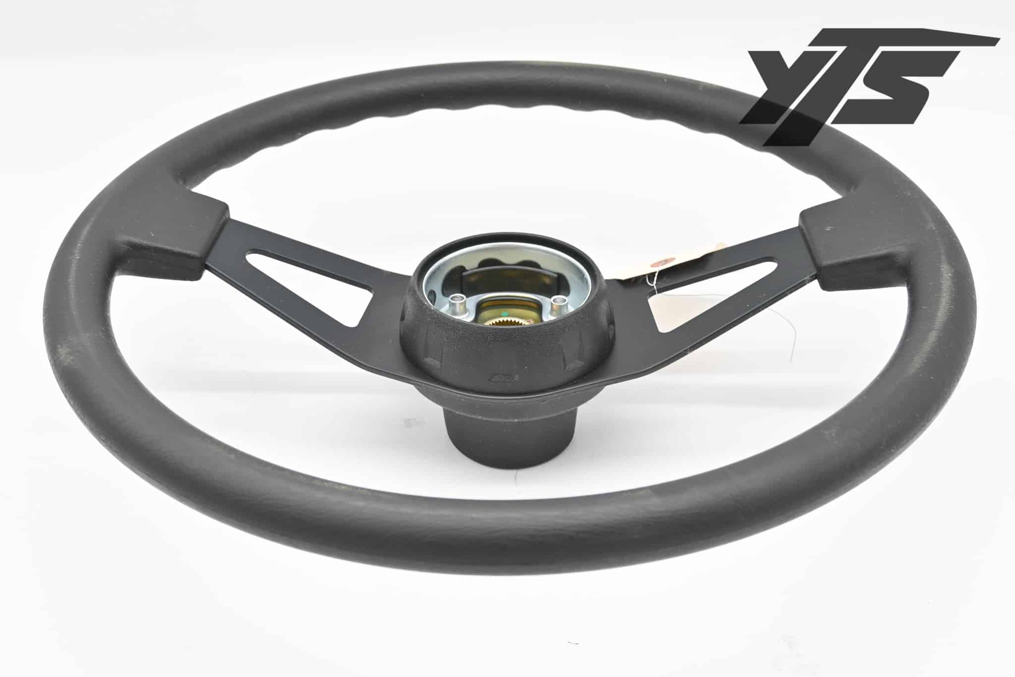 137267 — Capacity Steering 18" Dia 2-Spoke Wheel